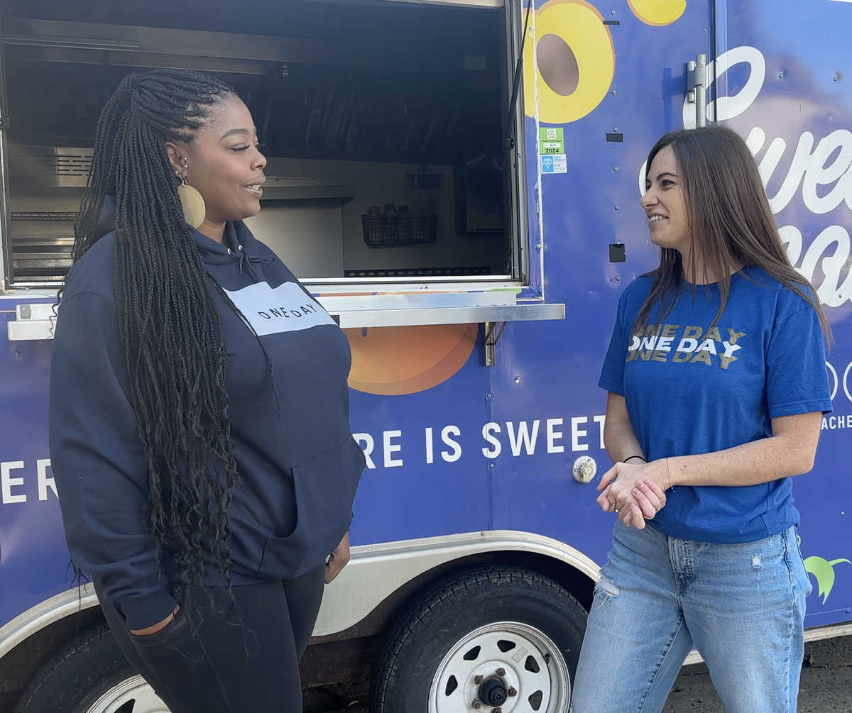 Denisha Jones with Sweet Peaches Cobblers – One Day Co